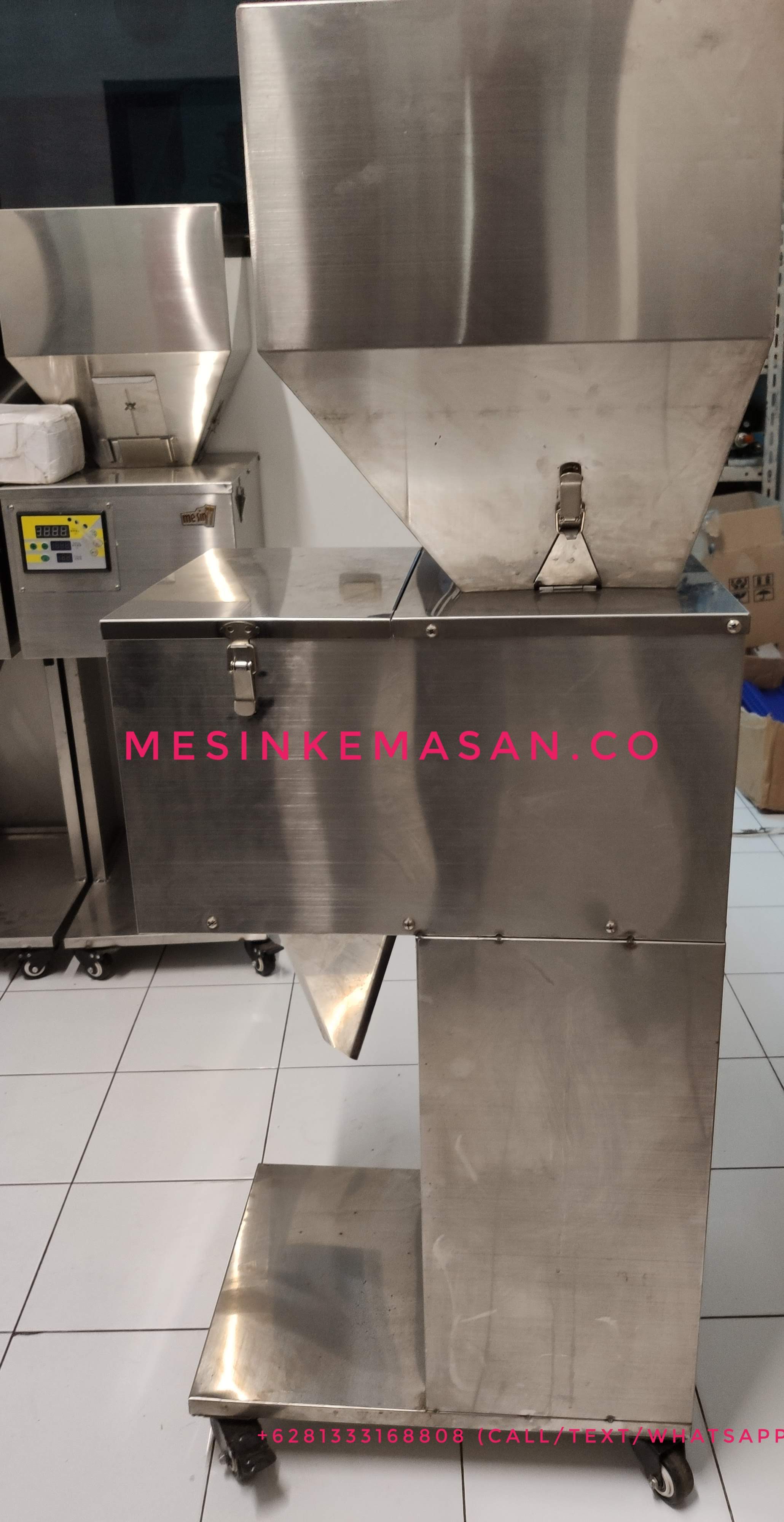 Mesin Timbang Tepung dan Granule Semi Otomatis - Mesin Packing, Mesin ...